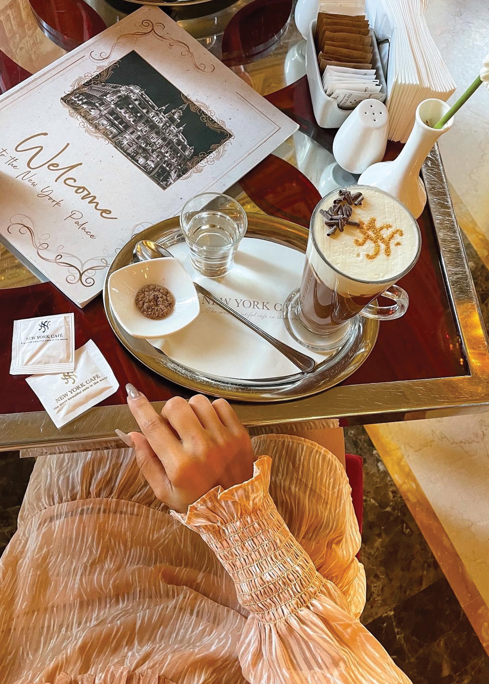The most beautiful café in the world – Slowear